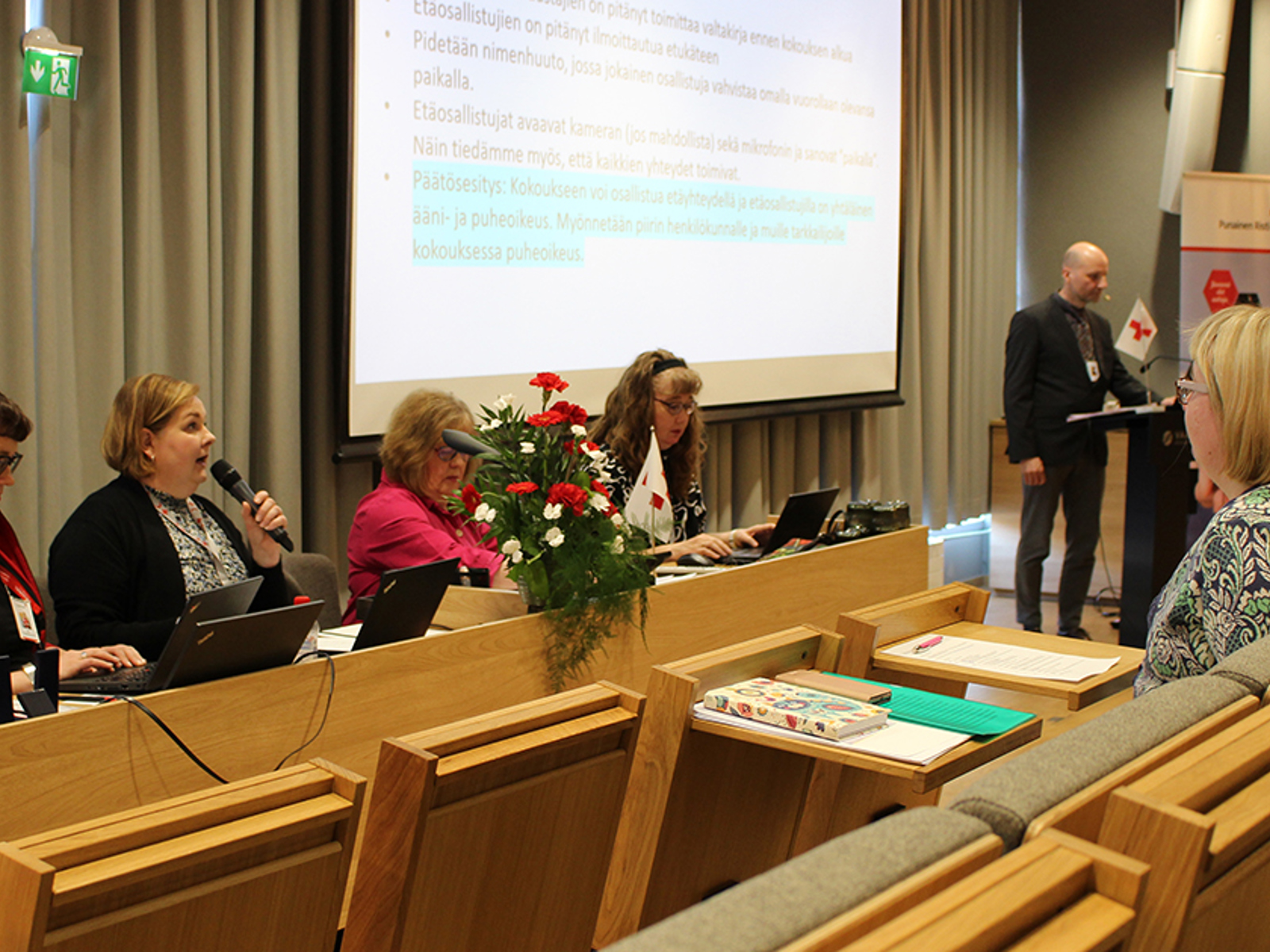 Piirin vuosikokous 2024 - Punainen Risti